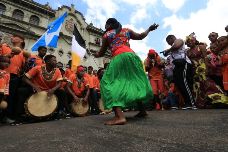 Con ritmos y sabores celebra el Pueblo Garífuna - Soy Positivo
