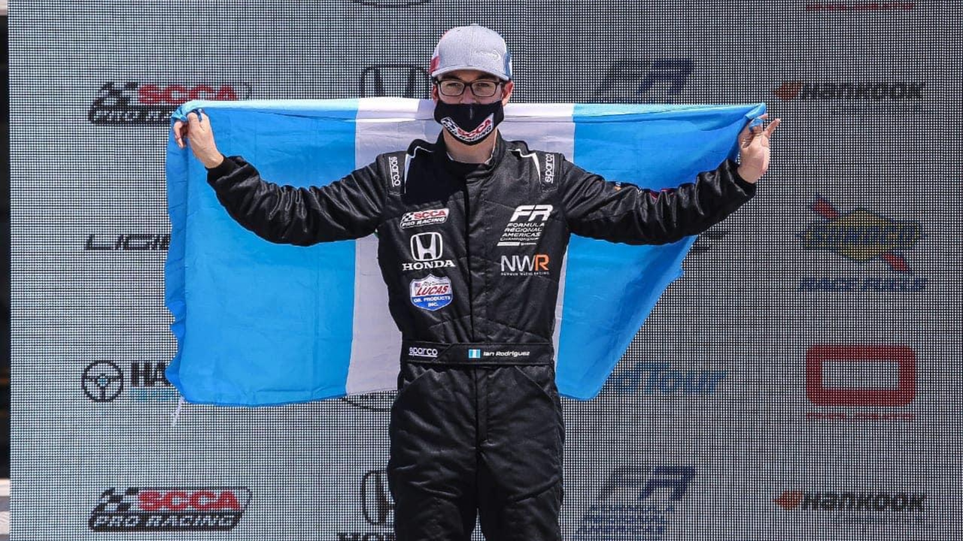 Ian Rodriguez lleva en alto el nombre de Guatemala - Soy Positivo