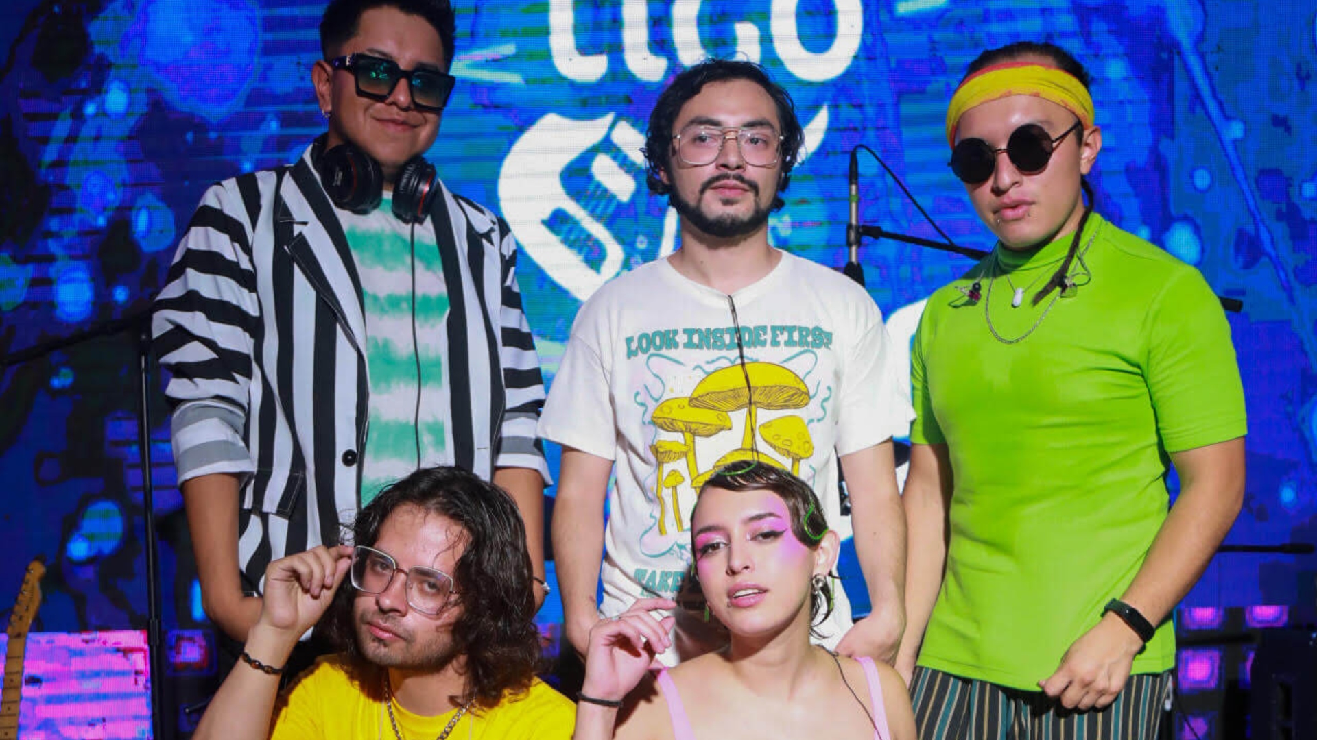 “1000 años luz" el primer EP de Glass Collective - Soy Positivo