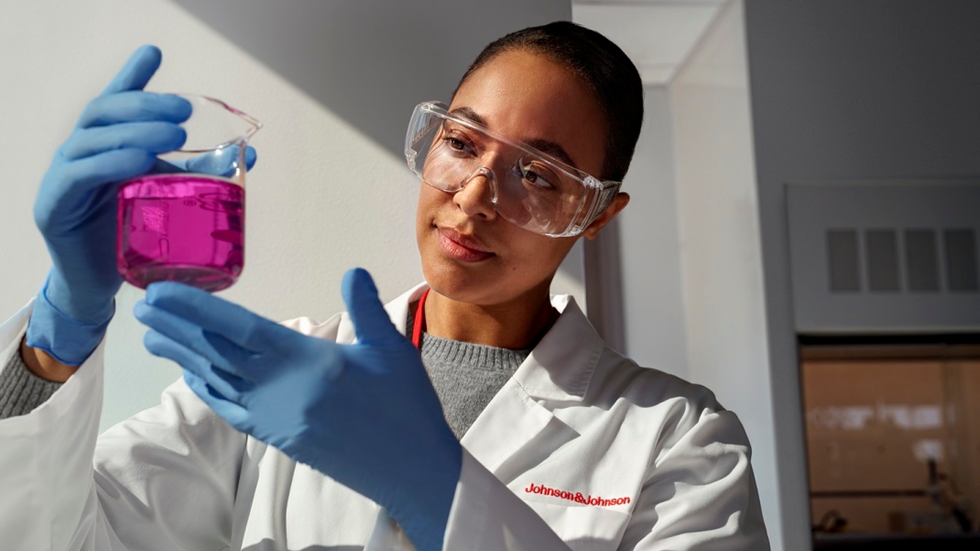 Johnson & Johnson comienza una Nueva Era como una Compañía Global de ...
