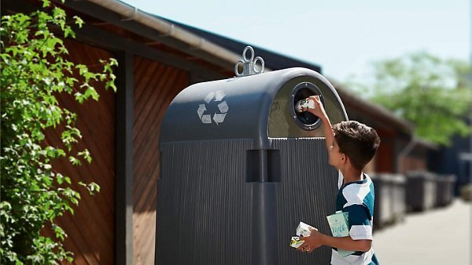 Tetra Pak fomenta la separación de residuos y el reciclaje en ...